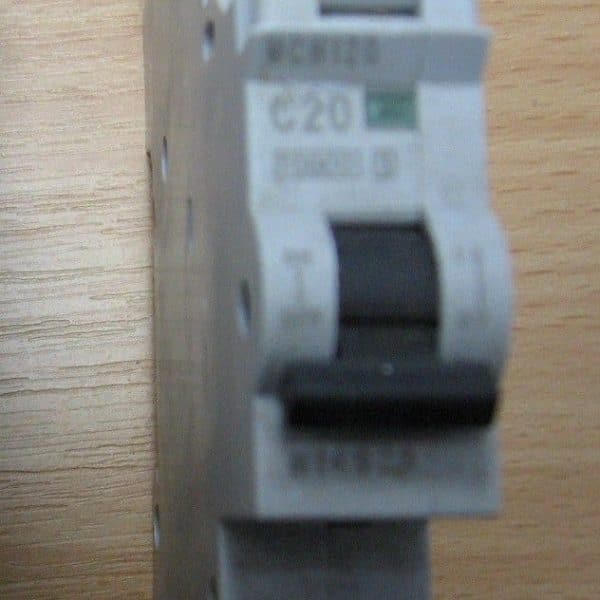 Eaton Circuit Breakers C20 - Capricorn Electrical Capricorn Electrical
