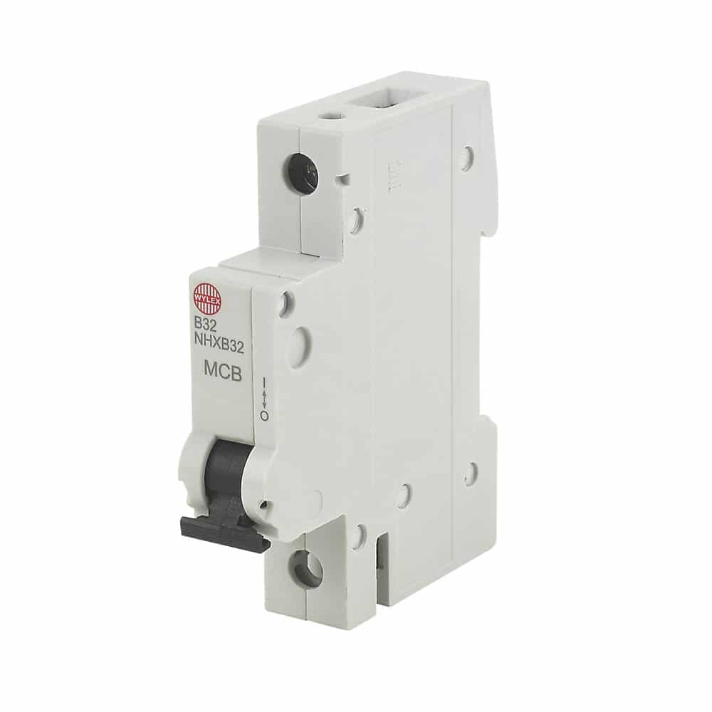 Wylex Circuit Breaker B32 NHXB32 - Capricorn Electrical Ltd